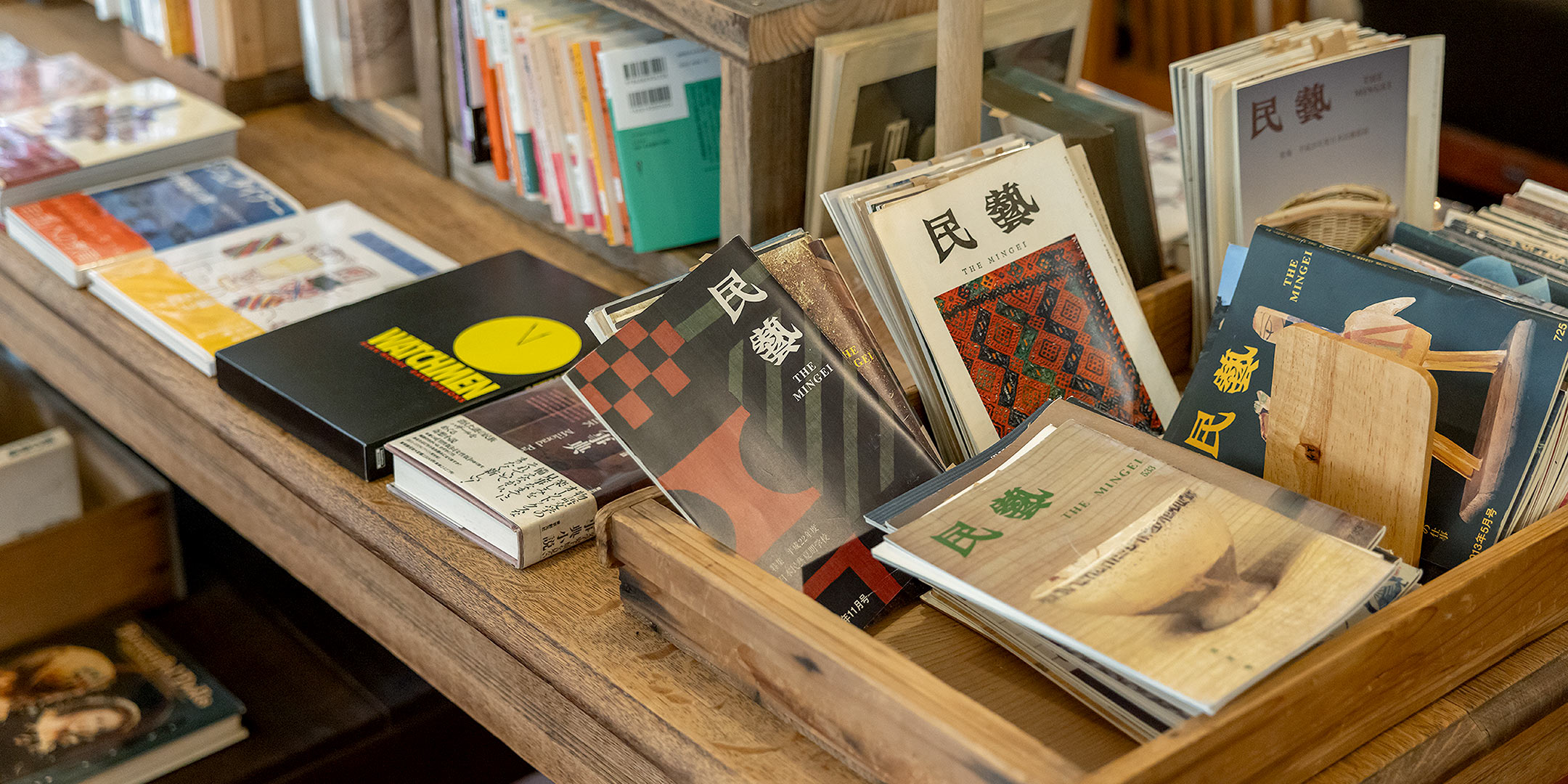 “旅の予定を狂わせる店”。大分市〈カモシカ書店〉岩尾晋作さん | Page 2 | edit Oita エディット大分